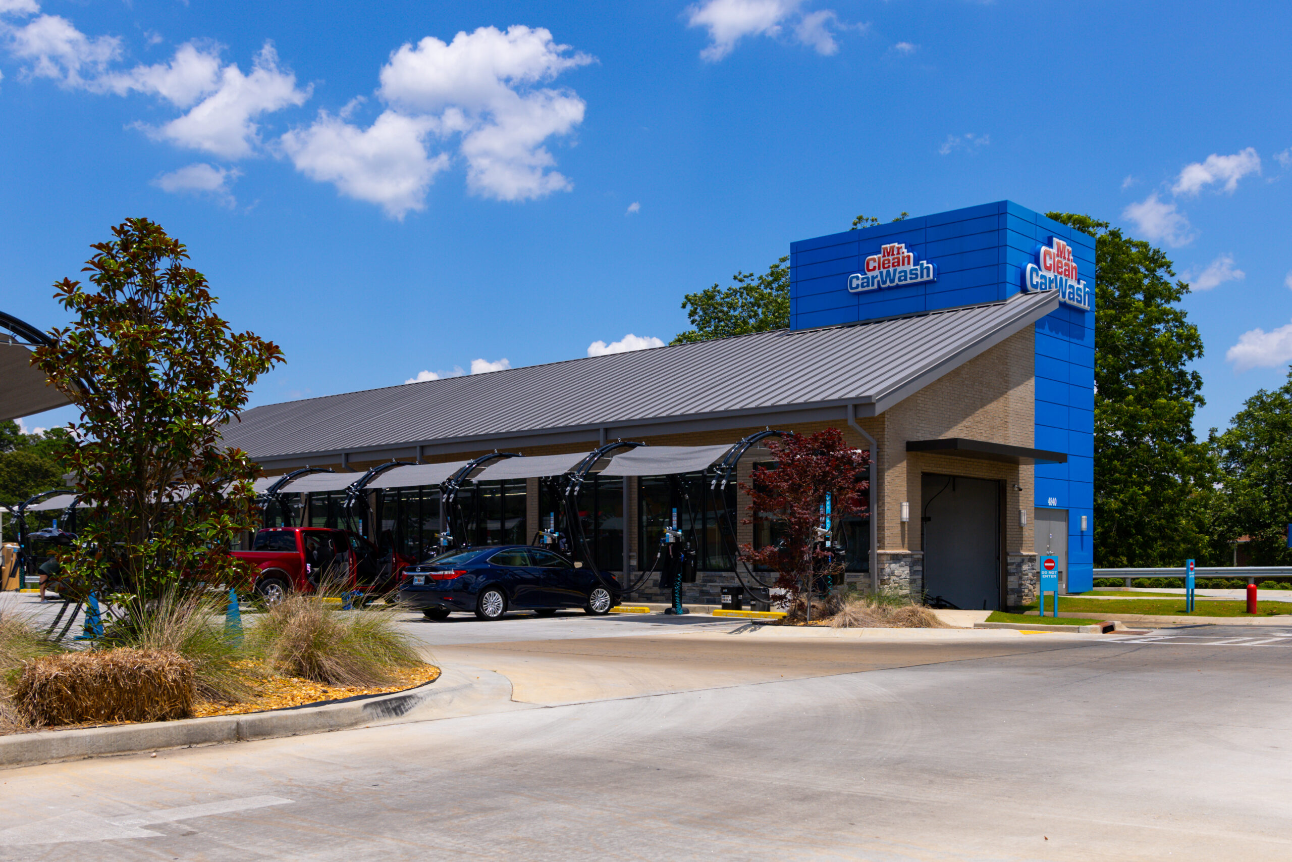 Mr. Clean CarWash - Axis Infrastructure